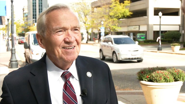 Funeral services detailed for late Fort Wayne Mayor Tom Henry – Inside ...