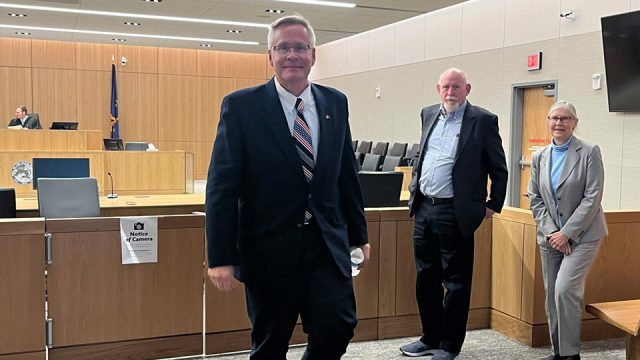 Senate candidate Rust pushes for primary ballot access in court ...