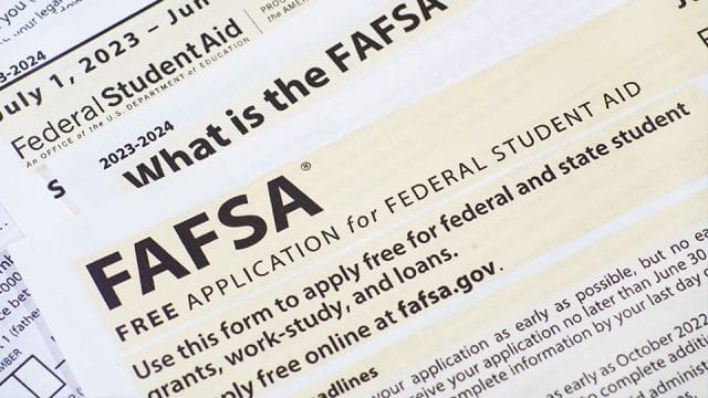 Indiana high schools moving closer to FAFSA completion target – Inside ...