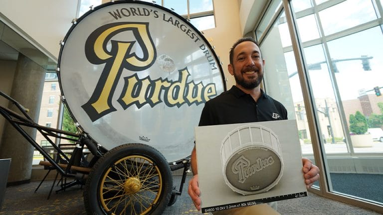 Purdue sets Guinness World Record for smallest drum to aide in nanobot ...