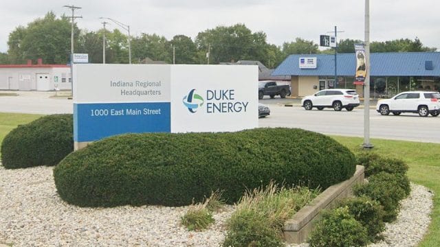 Duke Energy Indiana seeks OK for natural-gas units at Cayuga in $3.3 ...