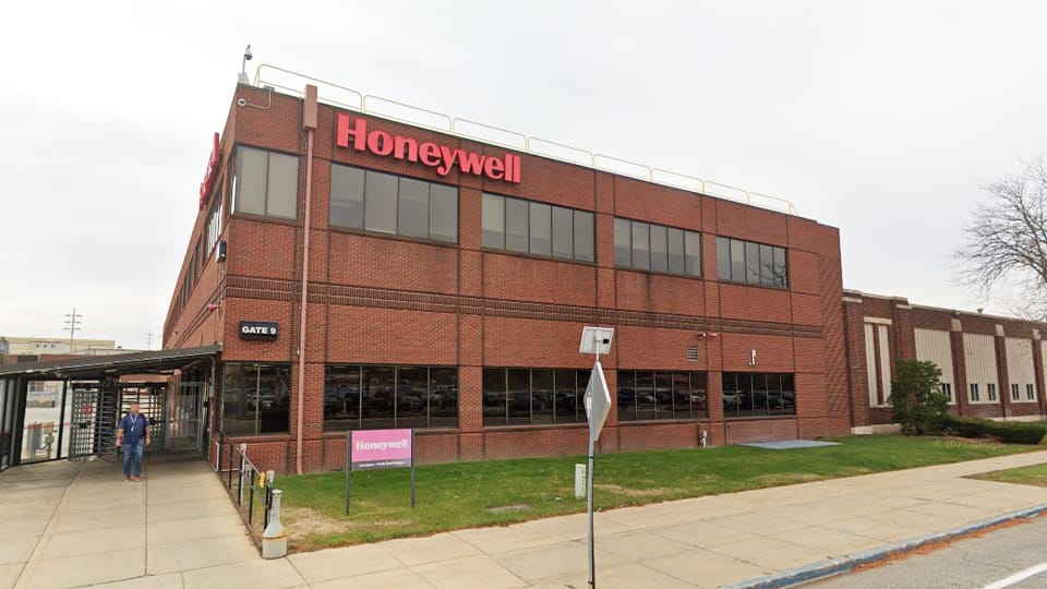 Honeywell, one of few remaining U.S. industrial conglomerates ...