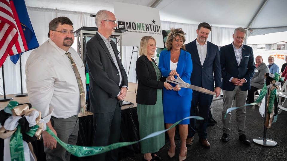 Microelectronics Training Hub opens in Daviess County – Inside INdiana ...