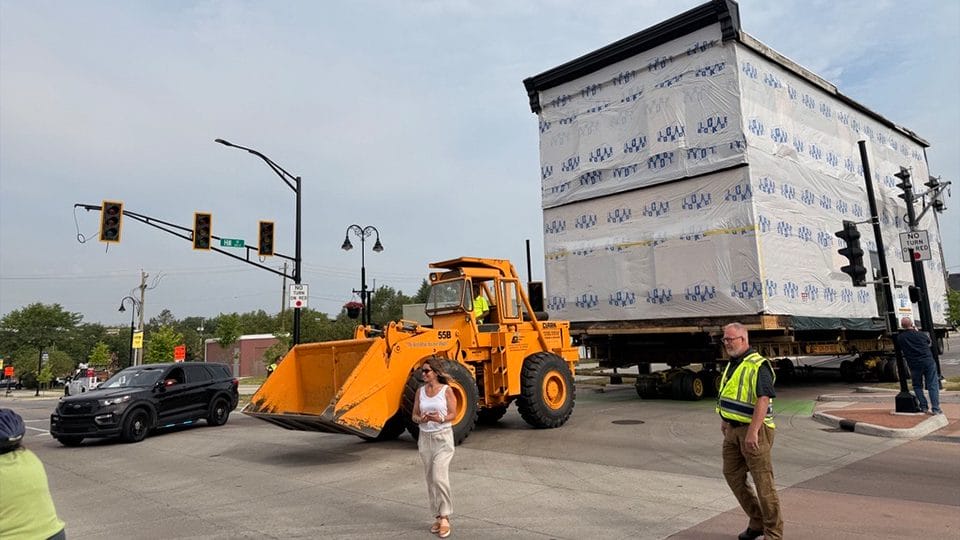 South Bend’s Crepeau building moved to make way for The Yard ...